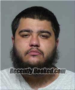 Recent Booking / Mugshot for Xavier Irizarry in Milwaukee County, Wisconsin