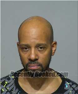 Recent Booking / Mugshot for Benjamin Trice-White in Milwaukee County ...