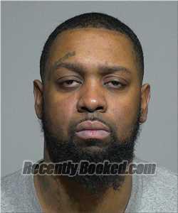 Recent Booking / Mugshot for Lacure Veasley in Milwaukee County, Wisconsin