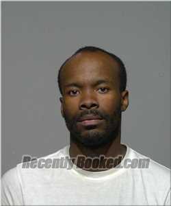 Recent Booking / Mugshot for Savion Jones in Milwaukee County, Wisconsin