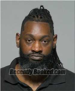 Recent Booking / Mugshot for Jonathan Fowler in Milwaukee County, Wisconsin