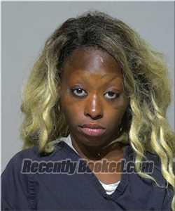 Recent Booking / Mugshot for Veronica Freeman in Milwaukee County ...