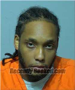 Recent Booking / Mugshot for Jaquon Spears in Milwaukee County, Wisconsin