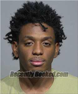 Recent Booking / Mugshot for Cedric Simpson in Milwaukee County, Wisconsin
