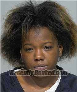 Recent Booking / Mugshot for Khaliah Taylor in Milwaukee County, Wisconsin