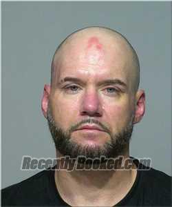 Recent Booking / Mugshot for Brian Lee in Milwaukee County, Wisconsin