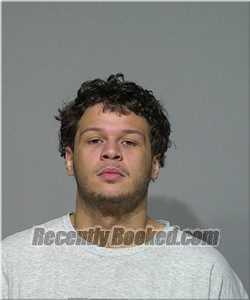 Recent Booking / Mugshot for Alonte Mosby in Milwaukee County, Wisconsin