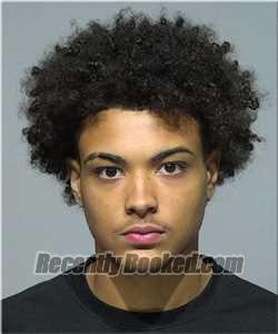 Recent Booking / Mugshot for Avion Wilson in Milwaukee County, Wisconsin