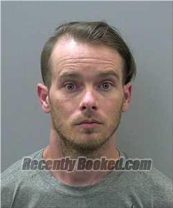 Recent Booking / Mugshot for Michael Warren in Milwaukee County, Wisconsin