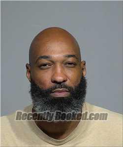 Recent Booking / Mugshot for Quentin Hazelwood in Milwaukee County ...