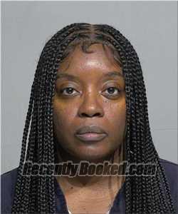 Recent Booking / Mugshot for Equilla Davis in Milwaukee County, Wisconsin