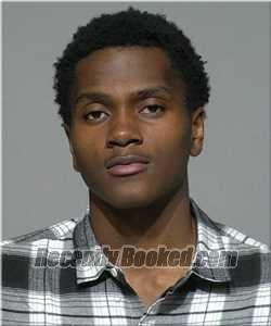 Recent Booking / Mugshot for Damarion Glenn in Milwaukee County, Wisconsin
