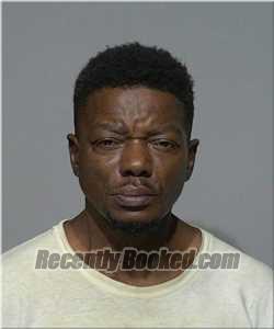 Recent Booking / Mugshot for Kenneth Banks in Milwaukee County, Wisconsin