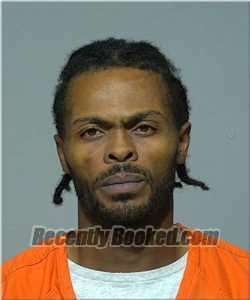 Recent Booking / Mugshot for Untrell Oden in Milwaukee County, Wisconsin