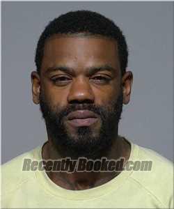 Recent Booking / Mugshot for Jonathan Hope in Milwaukee County, Wisconsin