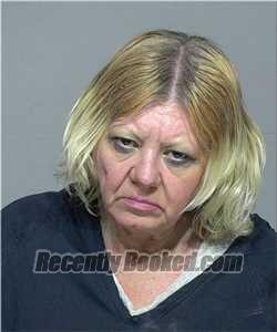 Recent Booking / Mugshot for Charmae Lesiewicz in Milwaukee County ...