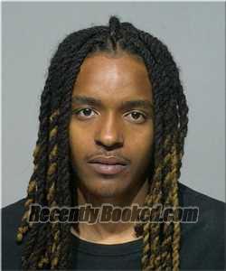 Recent Booking / Mugshot for Dantrell Davis in Milwaukee County, Wisconsin