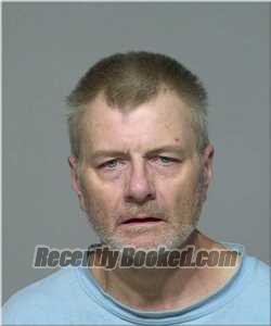 Recent Booking / Mugshot for Christopher Smith in Milwaukee County ...