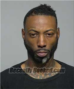Recent Booking / Mugshot for Justin Baxter in Milwaukee County, Wisconsin