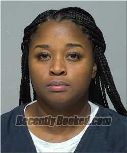 Recent Booking / Mugshot for Javia Peel in Milwaukee County, Wisconsin
