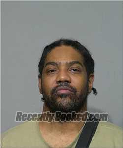 Recent Booking / Mugshot for Michael Strawder in Milwaukee County ...