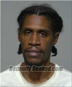 Recent Booking / Mugshot for Carmari Russell in Milwaukee County, Wisconsin