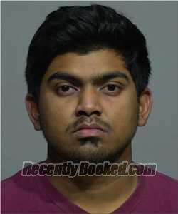 Recent Booking / Mugshot for Hamza Idris in Milwaukee County, Wisconsin