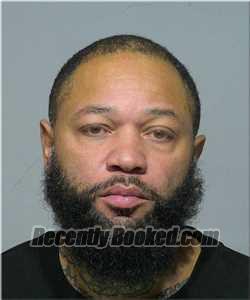 Recent Booking / Mugshot for Ty Holmes in Milwaukee County, Wisconsin