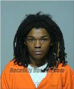 Recent Booking / Mugshot for Jamari Harris in Milwaukee County, Wisconsin