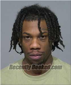 Recent Booking / Mugshot for Brandon Moultrie in Milwaukee County ...