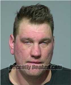 Recent Booking / Mugshot for Christopher Polzin in Milwaukee County ...