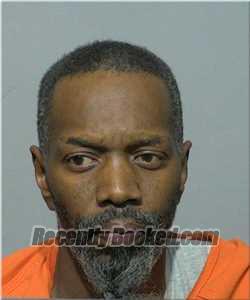Recent Booking / Mugshot for Willie Knox in Milwaukee County, Wisconsin