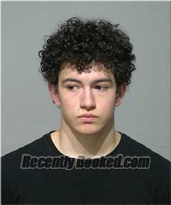 Noel Fuentes Mugshot & Arrest Info | Milwaukee County, WI