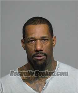 Recent Booking / Mugshot for Kaynor Ebanks in Milwaukee County, Wisconsin