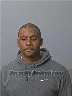 Recent Booking / Mugshot for Shaun Washington in Milwaukee County ...
