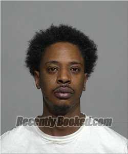 Recent Booking / Mugshot for Andre Harris in Milwaukee County, Wisconsin