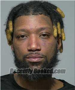 Recent Booking / Mugshot for Michael Askew in Milwaukee County, Wisconsin