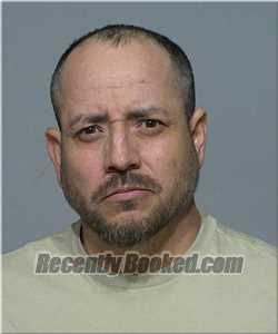 Recent Booking / Mugshot for GERARDO ALBARRAN in Milwaukee County ...
