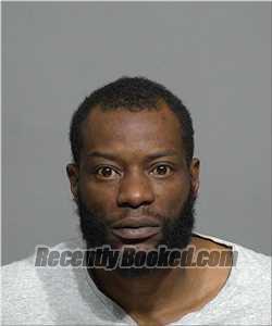 Recent Booking / Mugshot for Kevin Moore in Milwaukee County, Wisconsin