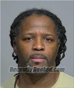 Recent Booking / Mugshot for Antwan Robinson in Milwaukee County, Wisconsin