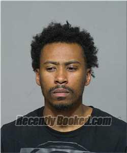 Recent Booking / Mugshot for Andre Moore in Milwaukee County, Wisconsin
