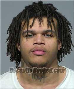 Recent Booking / Mugshot for Isaiah Sharp-Parks in Milwaukee County ...