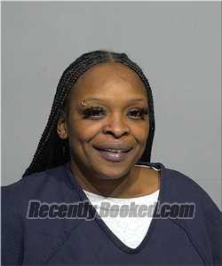 Recent Booking / Mugshot for Shalisa Hamilton in Milwaukee County ...