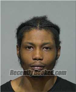 Recent Booking / Mugshot for Javontae Jackson in Milwaukee County ...