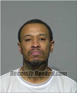 Recent Booking / Mugshot for Xavier Harrell in Milwaukee County, Wisconsin