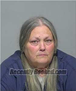 Recent Booking / Mugshot for Elizabeth Titus in Milwaukee County, Wisconsin