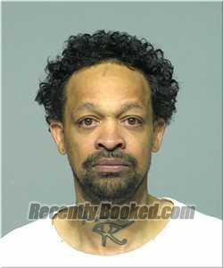 Recent Booking / Mugshot for Derrick Beavers in Milwaukee County, Wisconsin
