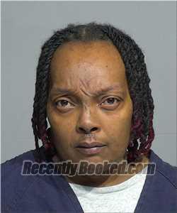 Recent Booking / Mugshot for Lakeshia Taylor in Milwaukee County, Wisconsin