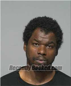 Recent Booking / Mugshot for Rodney Redmond in Milwaukee County, Wisconsin