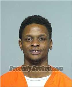 Recent Booking / Mugshot for Darius Carter in Milwaukee County, Wisconsin